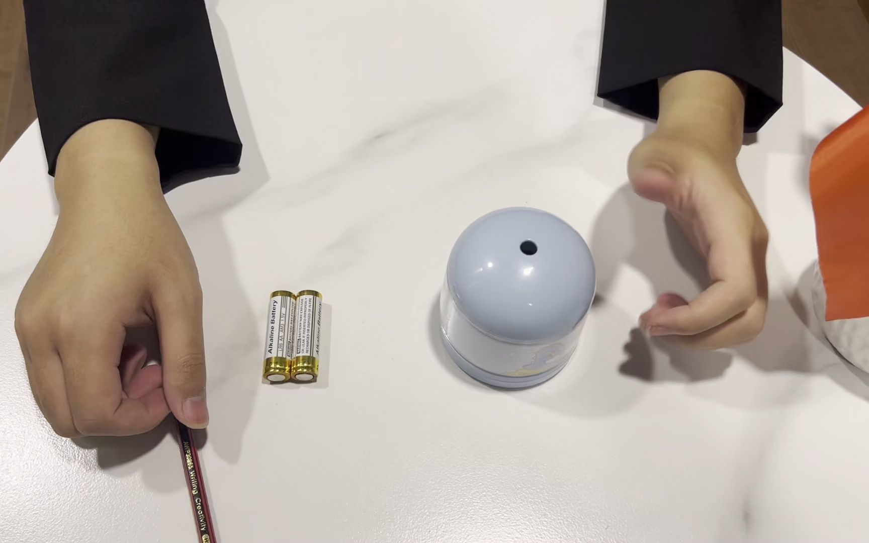 恩米套装削笔机使用方法