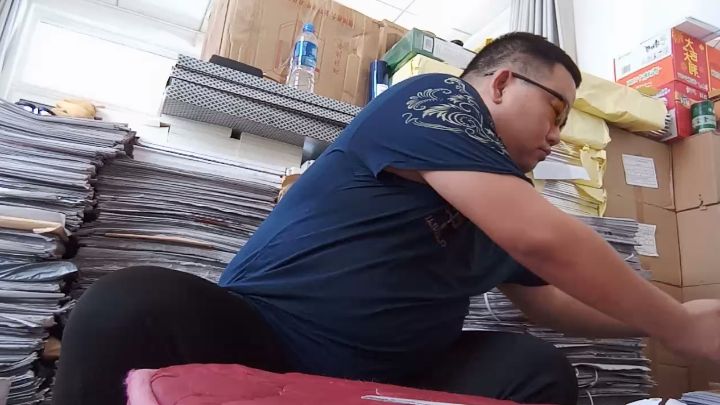 努力完成全年经常社会发展主要目标任务