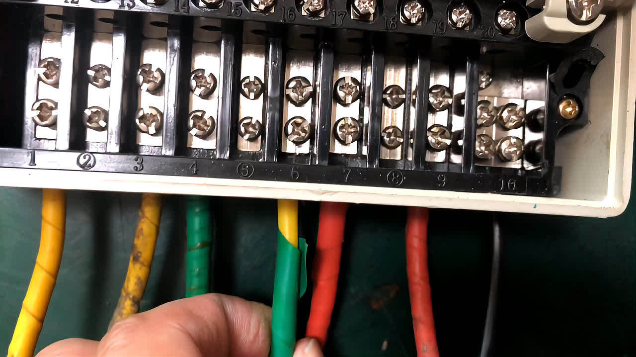 三相四线电表接线、现场电路分析与实物接线、学徒工都可以学会