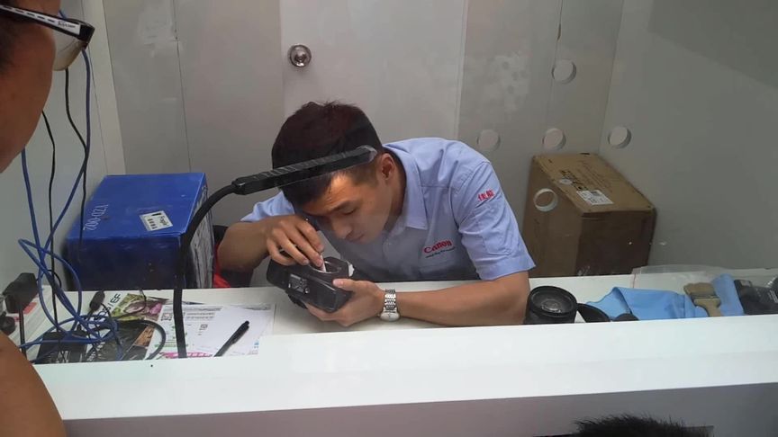 数码单反CMOS(CCD)清洁 业余人士请谨慎模仿