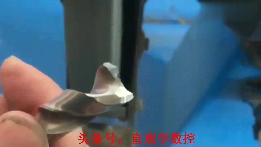 群钻的刃磨方法视频——详细教学