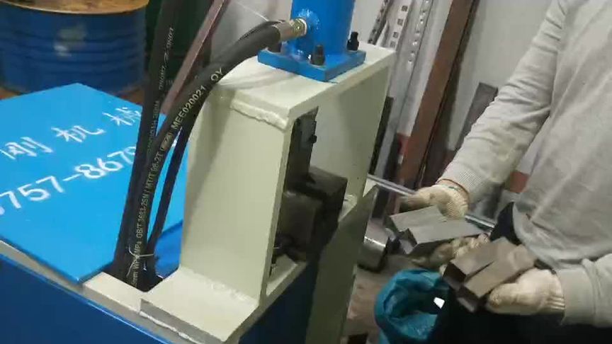 30方管不锈钢镀锌管头冲45度