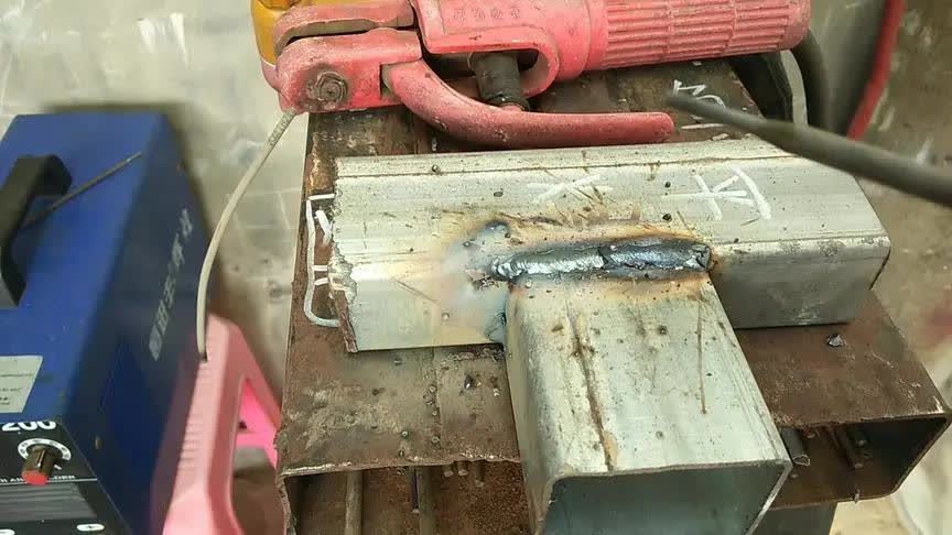 这么薄的镀锌方管,师傅是怎样焊的这么好?方法很简单很好学