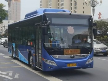【大同公交唯一一款宇通混合动力客车】大同公交64路宇通ZK6125...