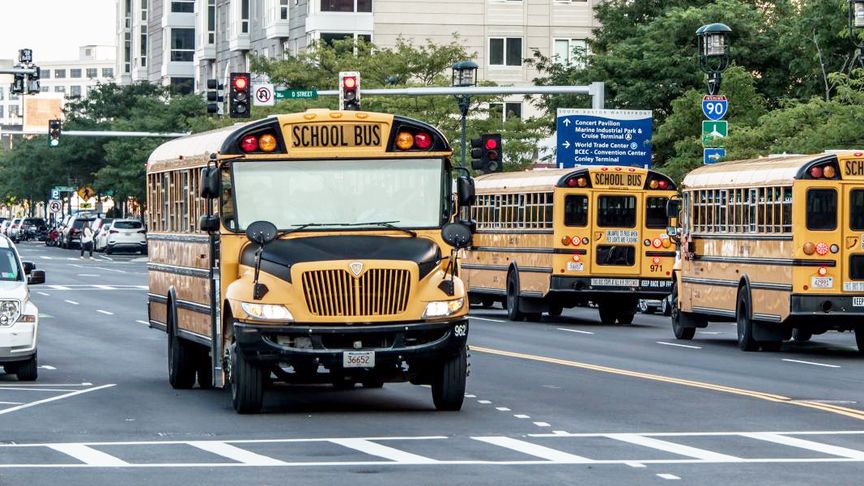 校车安全性能到底有多厉害?