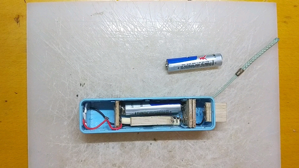 【废物利用】充电宝改装手电筒