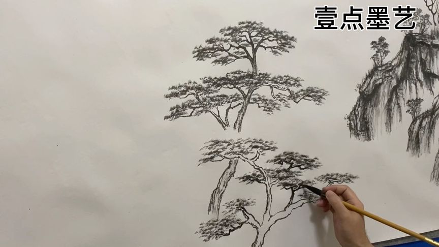 树型结构往三角形靠近,三角形具有稳定性。