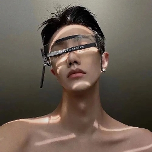 招聘-何为 