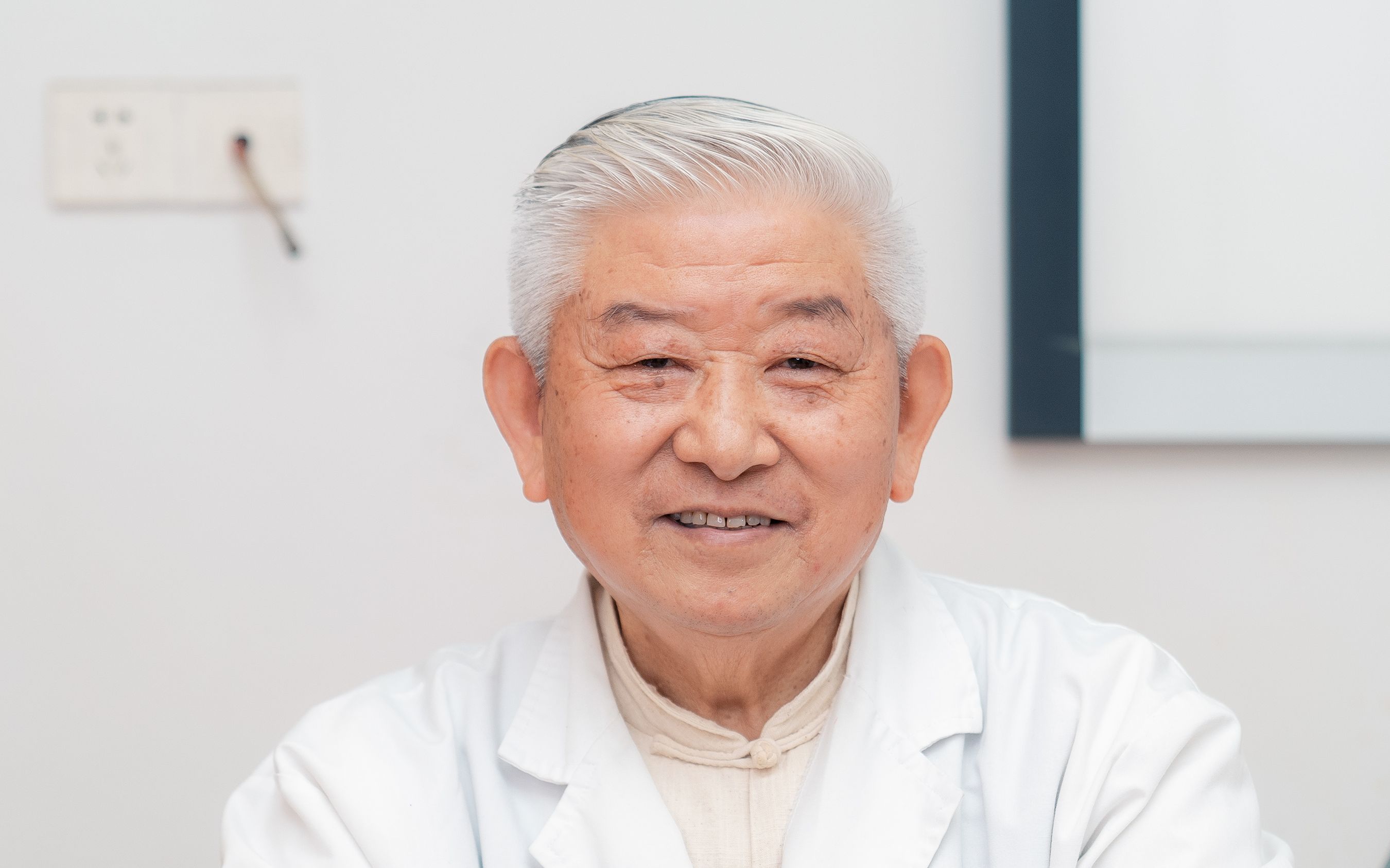 【鹏城好医生】冯冀午医生-副主任中医师-深圳50年荣誉老中医