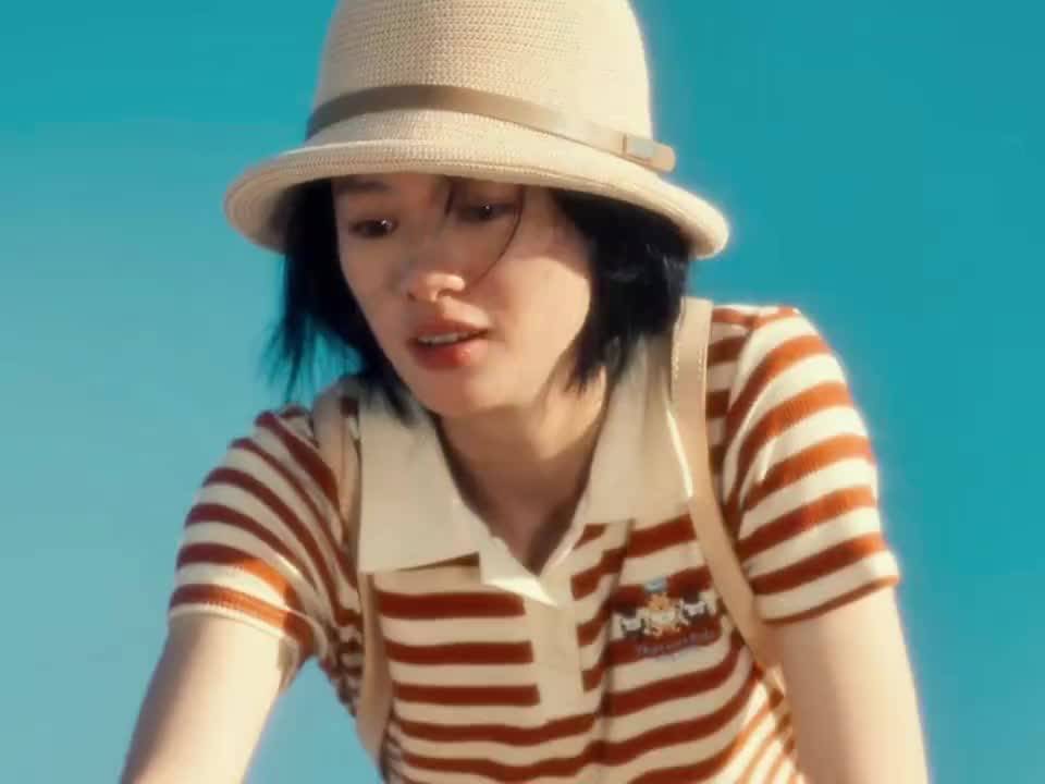 女孩整治校园欺凌,直接教她重新做人! #好剧推荐 #校园生活 #沙漏 #.