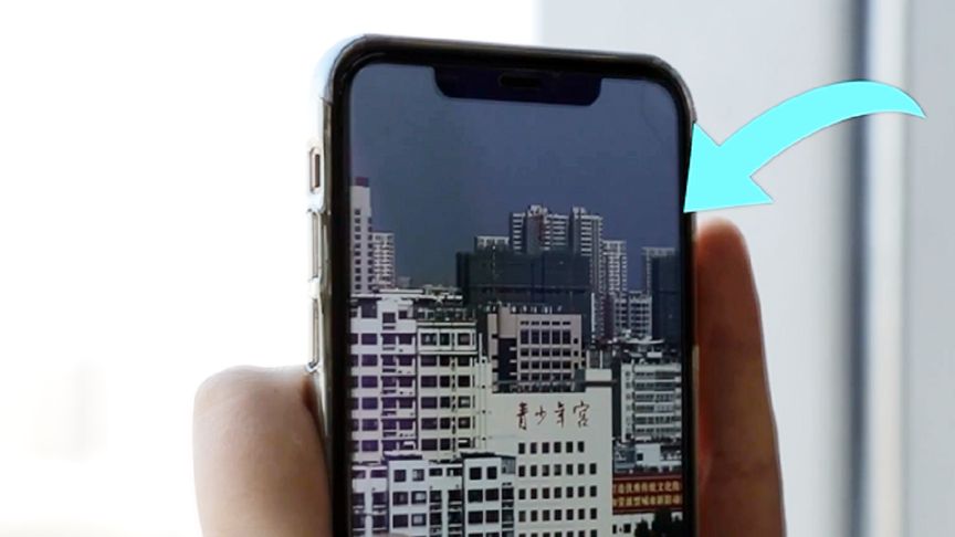 连按手机三下,就能当放大镜使用,远处风景清清楚楚,真的很实用