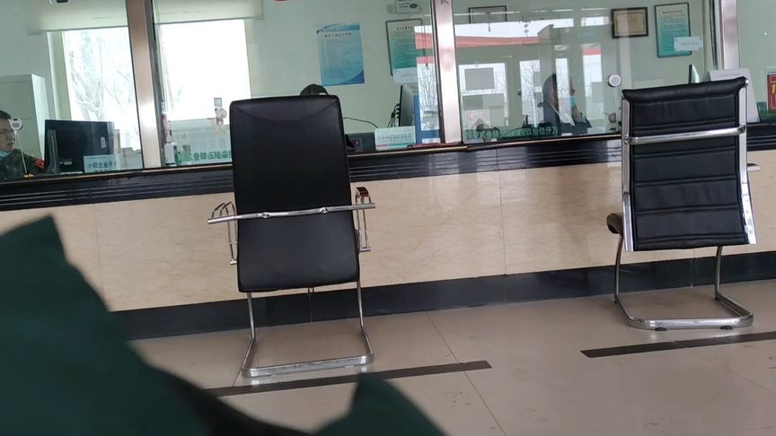 银行卡丢了,没有捆绑手机,又去不了市区!怎么补办,好烦哦!