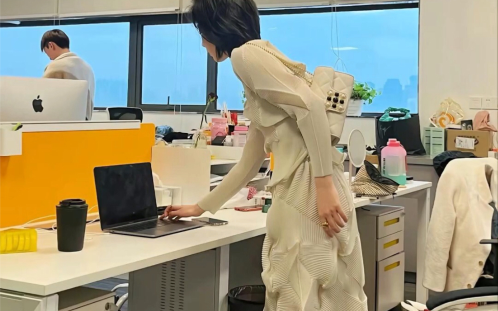 原来聪明的财务都是这样做预算的,19张表格全自动分析图表展示,真是...