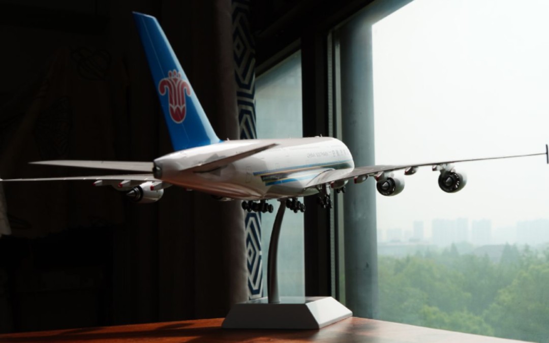 JC全球限量版中国南方航空A380(B-6139) 1:200模型开箱