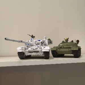 前线工厂模型工作室 