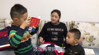 儿子期中考试成绩出来了,看看能得多少分?这下奖品彻底泡汤了