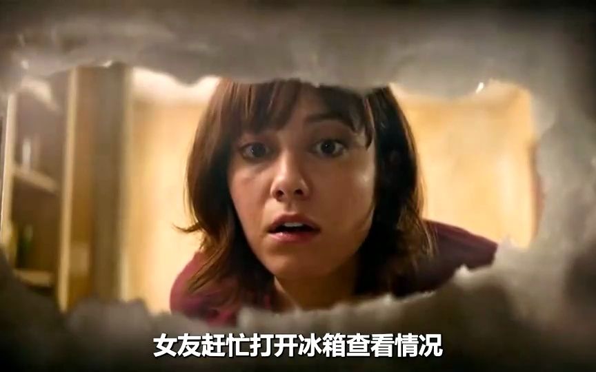 男人打冰箱,竟发现里面有一个小人国《微小世界》