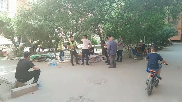 老旧小区改造,惠民政策免费更换上下水管和插卡式水表,方便快捷