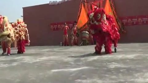 实拍:醒狮表演,真精彩