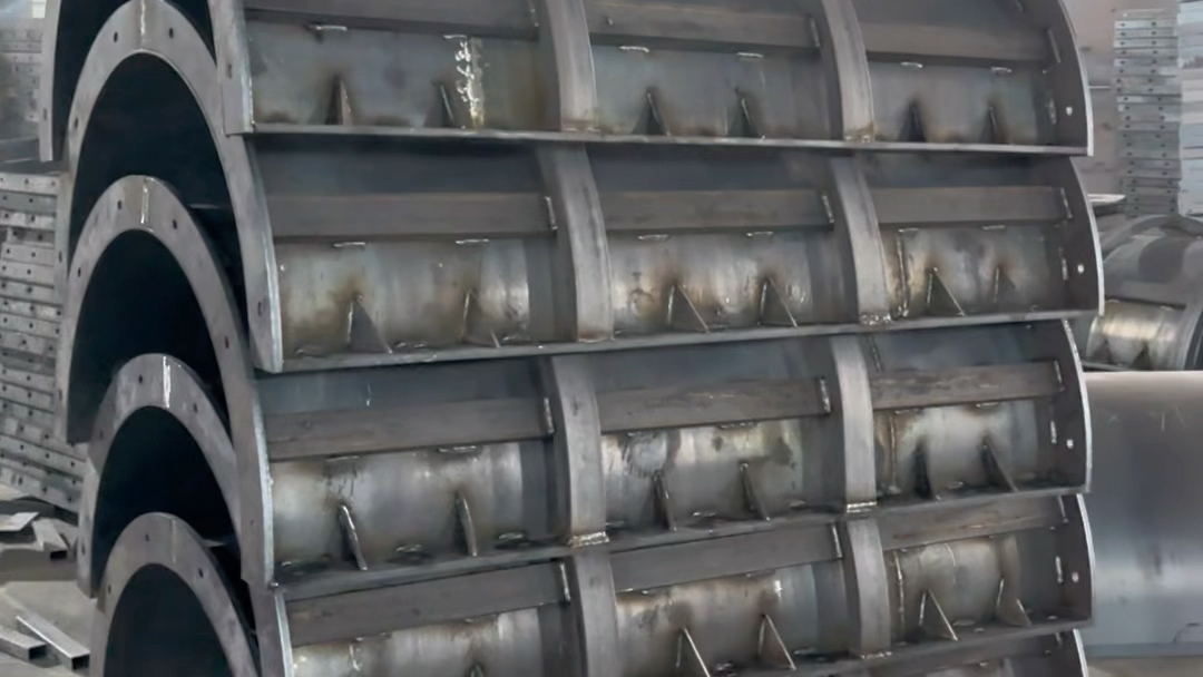 桥梁墩柱钢模板 桥墩钢模板