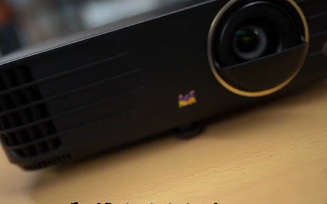 摩大大的发烧堡-这样一台家庭影院4k投影机,居然还有pc游戏需要的...