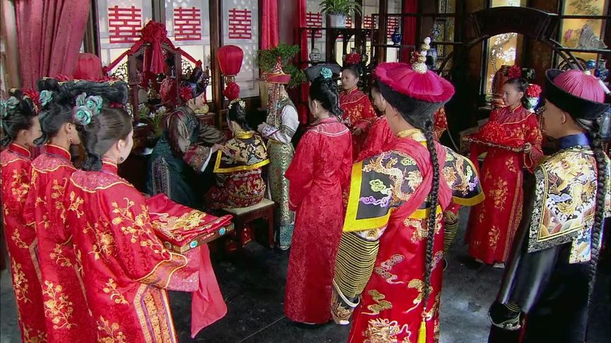 还珠格格,一边爱着小燕子,一边和欣荣结婚,是不是渣男