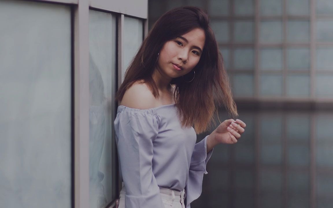 简单动态人物名称介绍字幕条展示PR模板