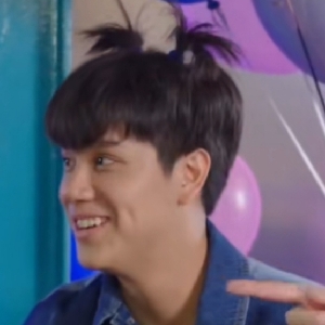 爱磕糖的南雁呀 