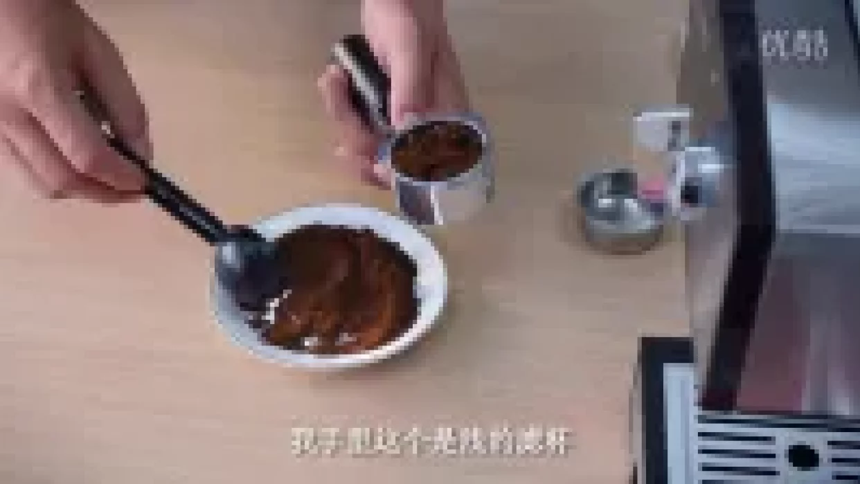 柏翠pe3360意式咖啡机使用教程装粉压粉