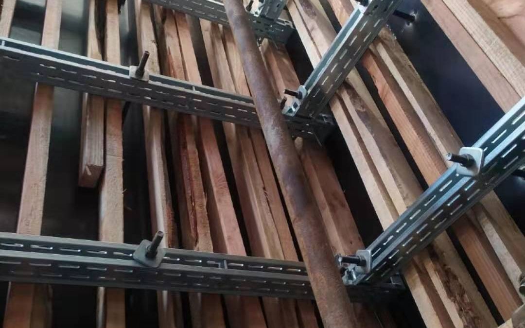 新型建筑模板钢支撑