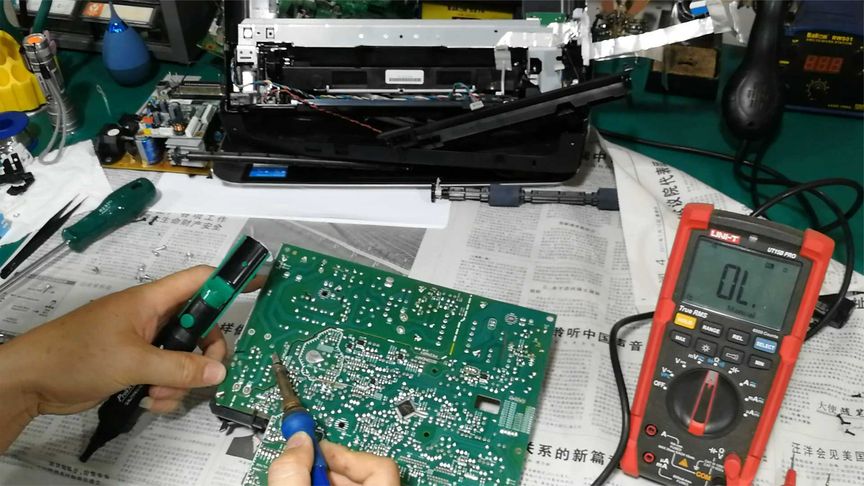 佳能打印机不通电不开机,维修站换板要380,原来只是它坏了
