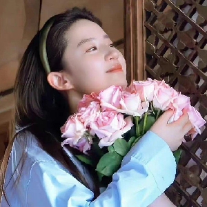 多吃淀粉哈啊哈 