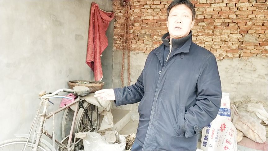 50年代飞鸽自行车长啥样?大叔告诉你花多少钱买的,听听买贵了吗