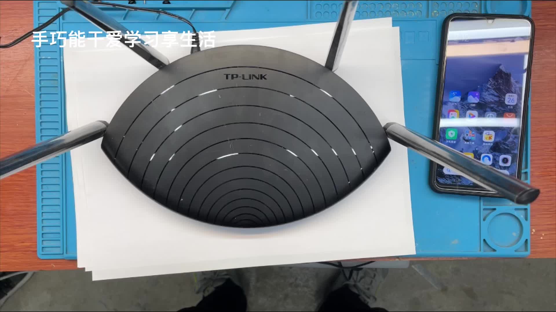 路由器不用插网线,只要知道无线名称和密码,就能让信号传几百米