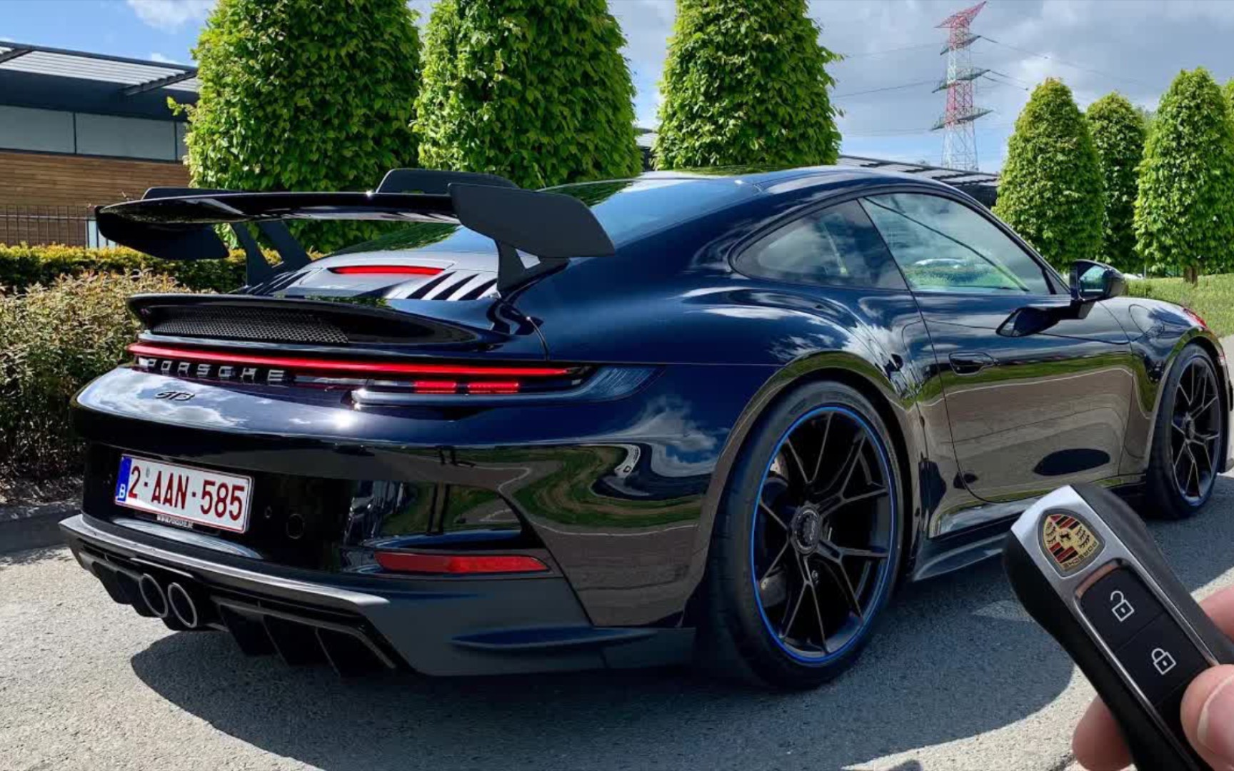 新的!2021 保时捷911 GT3(992)声音驾驶和视觉检查