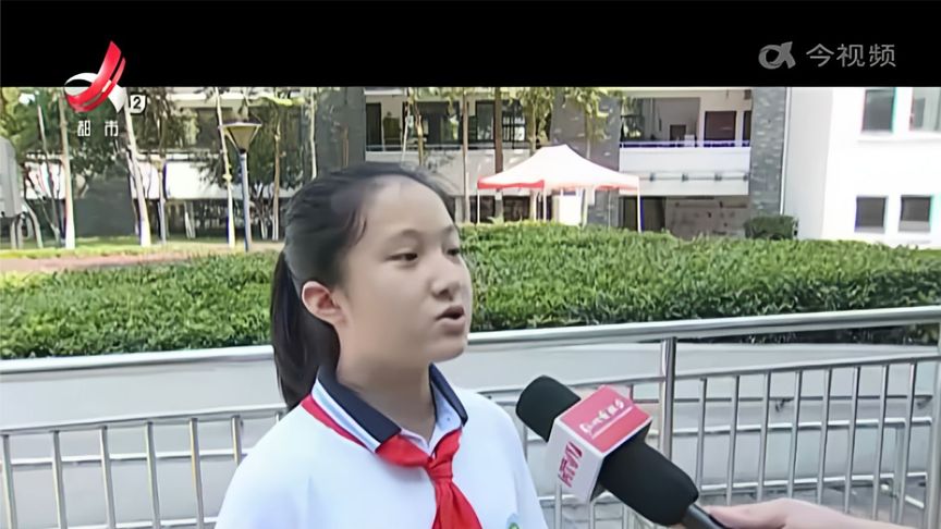 浙江杭州:新生家长会 班主任要求 “请爸爸来”