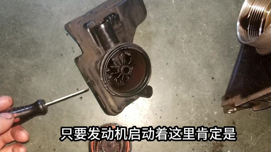 小伙分解上次沃尔沃换下来的废气阀,来分享内部结构与工作原理!