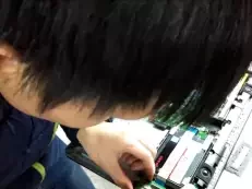 华硕笔记本ASUS A556UV安装固态硬盘