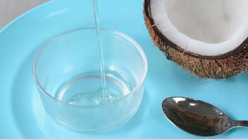 夏日控糖必看!椰子水低糖真相,比饮料健康太多