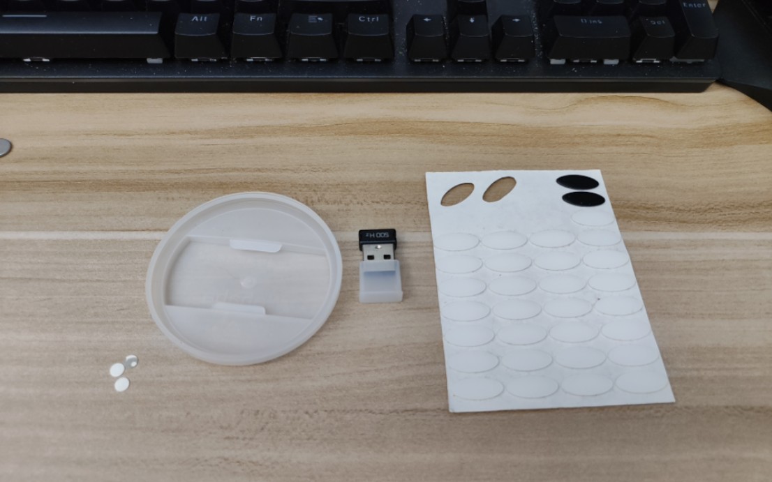 树脂鼠标垫太滑怎么办?换脚贴。ptfe vs hs80 vs pehd+peld,鼠标脚贴...