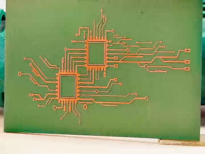 神奇!PCB电路板激光制作