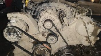 拉货能手长安双排汽车高温 幸亏发现的早 不然发动机废了