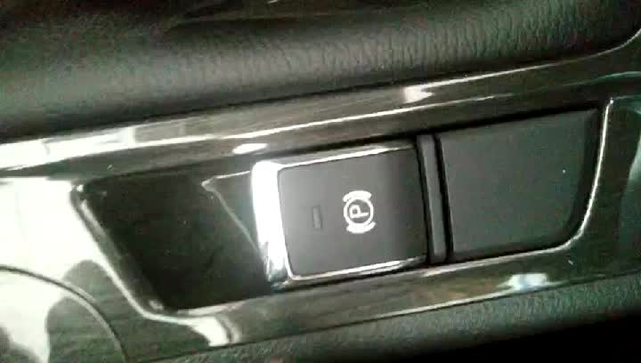 长安CS75尚酷版1.5t,但是电子手刹…「来自懂车帝车友圈」