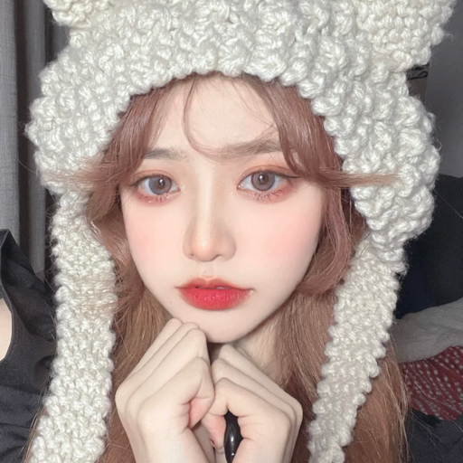 傲娇萝莉熊 