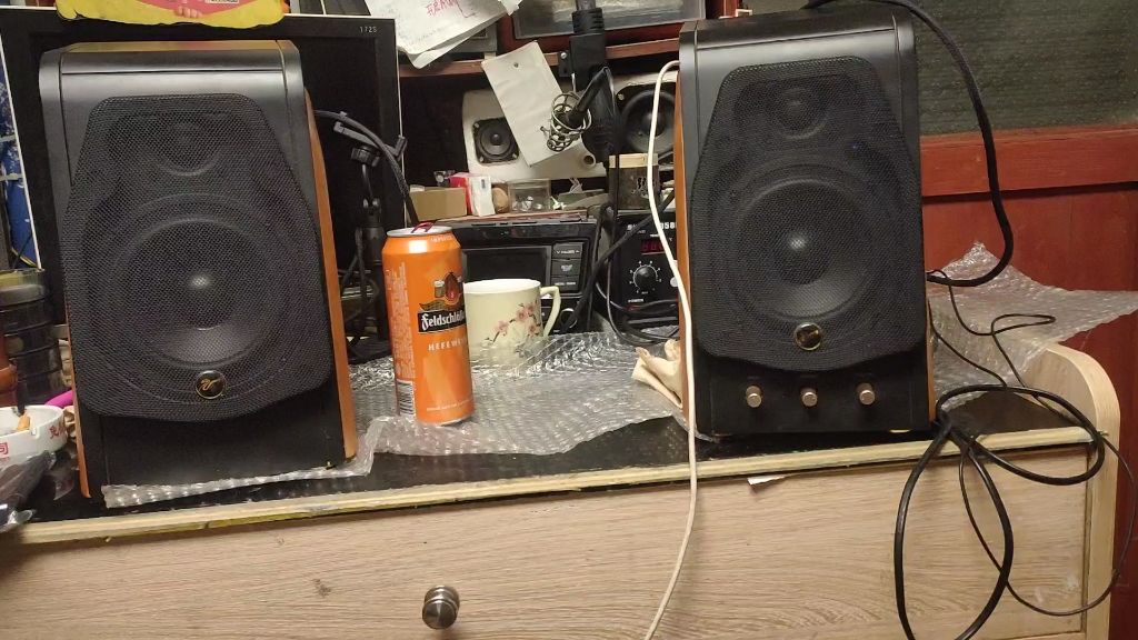 惠威m200mk3+蓝牙有源 音响 维修更换 功放块 和滤波电容