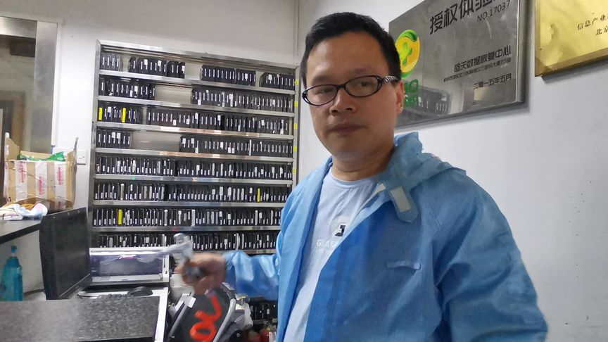如何修理硬盘?如何恢复数据?如何开盘小心不要自己尝试呀
