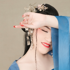 浩渺之心居方寸之躯 