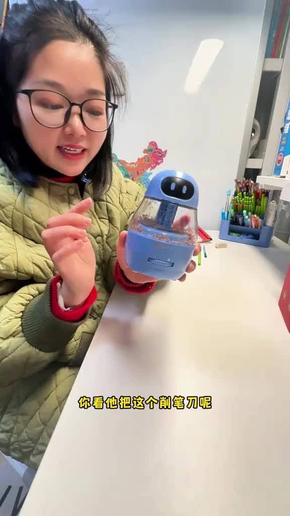 削笔刀可以说是小朋友必备的了,可以节省不少削笔时间