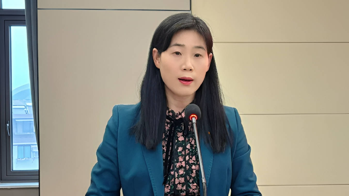 许文珍被"双开"!大搞医疗器械"带金销售"