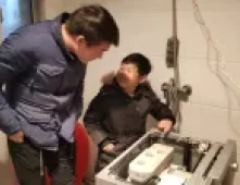 邻居家的滚筒洗衣机, 老男孩第一次修, 问题居然是在这里